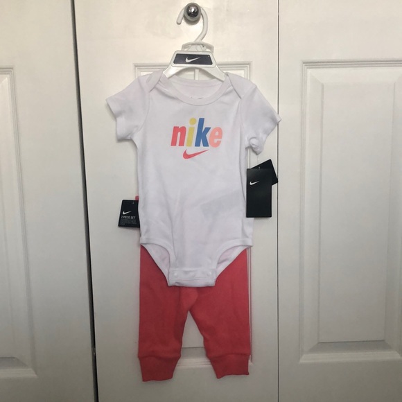 Nike | Matching Sets | Nike 2 Piece Set | Poshmark